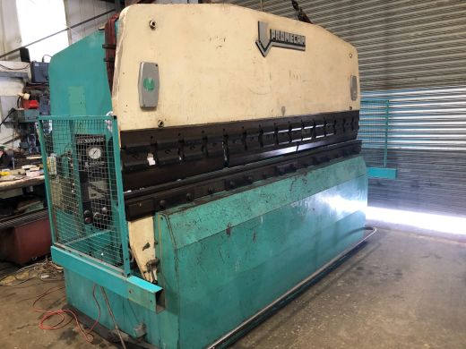 PROMECAM RG 3m x 100-Ton Hydraulic Press Brake. Guards for sale ...
