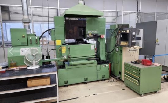 Wire Eroder SODICK AP 450 YoM: 2000 for sale : Machinery-Locator.com