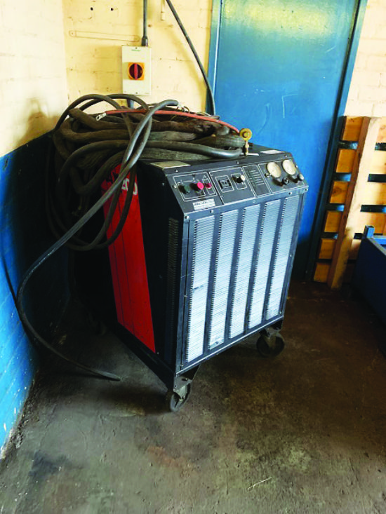 Hypertherm Max 200 Plasma Power Source for sale : Machinery-Locator.com