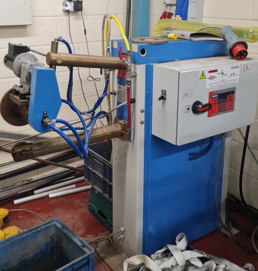 Meritus prospot Longitudinal seam welder last used on Ducting for sale ...