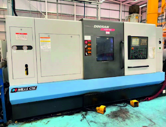 Doosan Puma 480 Lathe with Fanuc 32i Control (2013) for sale ...