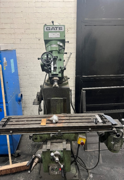 Gate Profitmill Turret Mill (3830) for sale : Machinery-Locator.com