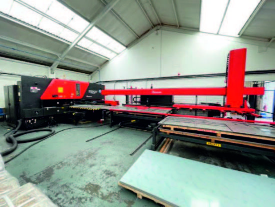 Amada 32570V Laser Punch Press with Apelio III with Fanuc Control for ...