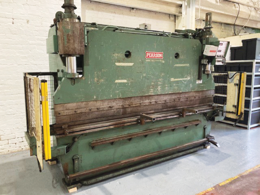 PEARSON 10ft 3in x 100-Ton Hydraulic Press Brake. Full length top and ...