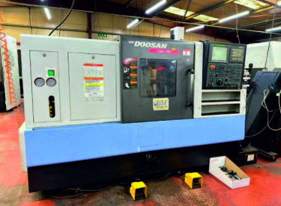 Doosan Lynx 300 CNC CNC Turning Centre with Doosan Fanuc i Series CNC ...
