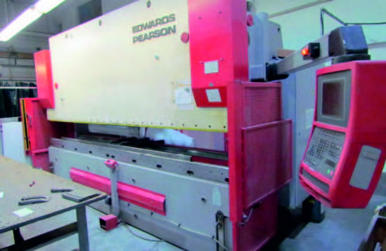 EDWARDS PEARSON Model PR6 150 Ton x 4,100mm Over Bed Downstroke CNC ...