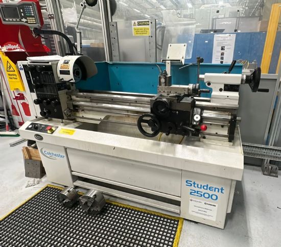 COLCHESTER Student 2500 Gap Bed Center Lathe for sale : Machinery ...