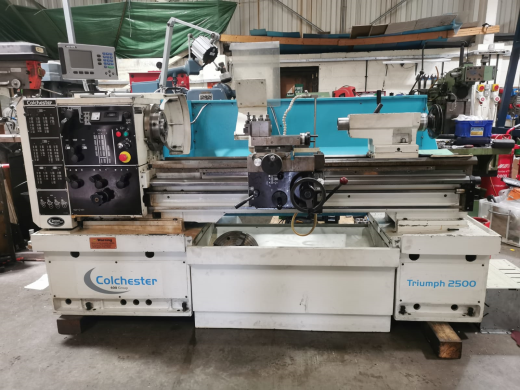 An Excellent (2012) Colchester Triumph VS 2500 x 50? gap bed metric ...