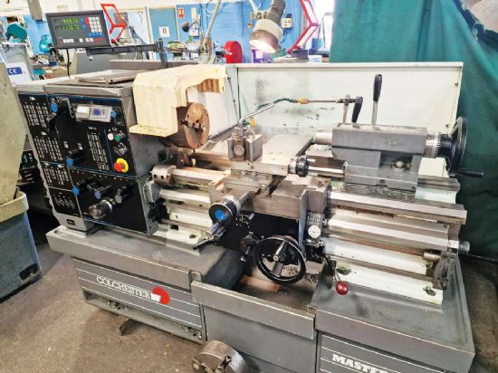 COLCHESTER Master VS3250 Lathe for sale : Machinery-Locator.com