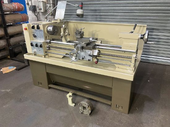 HARRISON M300 Gap Bed Centre Lathe. for sale : Machinery-Locator.com