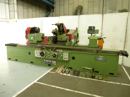 595MM X 2000MM INTERNAL/EXTERNAL UNIVERSAL CYLINDRICAL GRINDER for sale ...