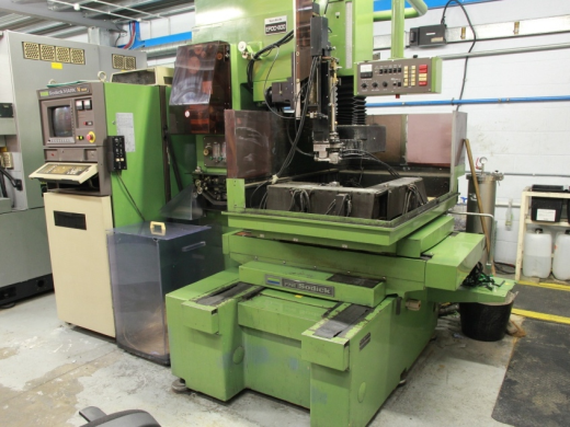 Sodick large size wire eroder. EPOC 800 with integrated hole driller ...