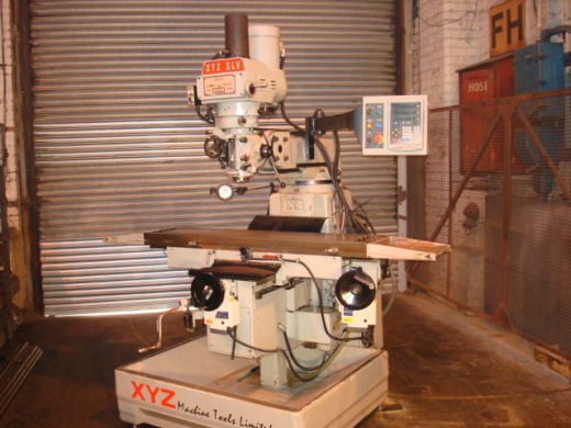 XYZ Pro 3000 SLV Turret Mill for sale : Machinery-Locator.com