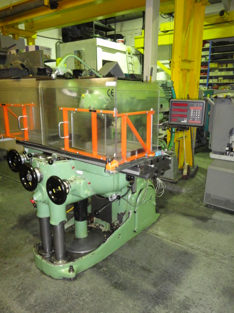Ram Type Milling Machine