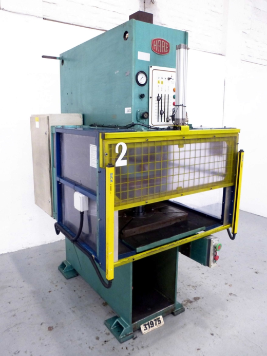 25 ton Hydraulic High Speed Vertical Press for sale : Machinery-Locator.com