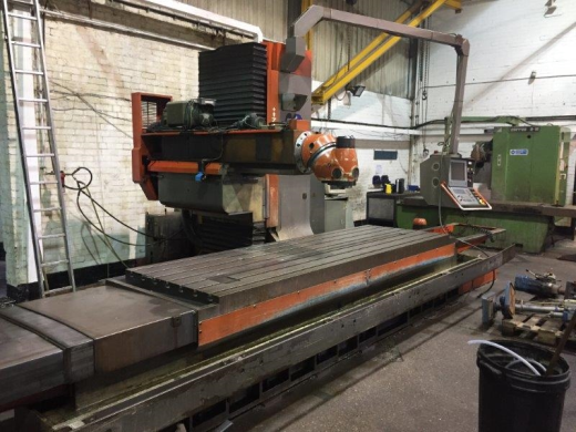 3200mm x 1000mm CNC Bed Miller with Programmable Head, Heidenhain 426 ...