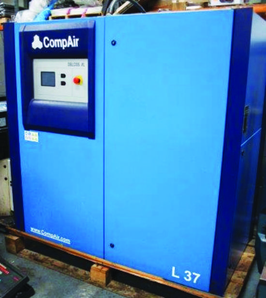 CompAir L37 10 Bar totally enclosed screw compressor with Delcos XL ...