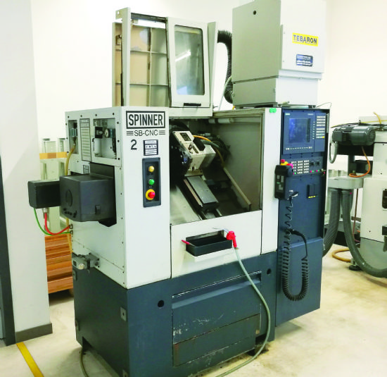 Spinner SB-CNC Lathe for sale : Machinery-Locator.com