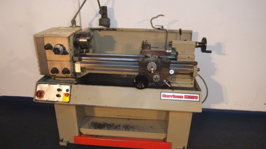 Harrison Model M250 Straight Bed Centre Lathe for sale : Machinery ...