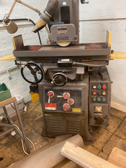 Astra 18" x 6" Surface Grinder for sale : Machinery-Locator.com