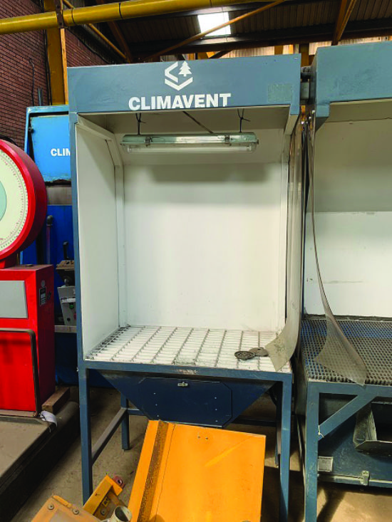 CLIMAVENT Downdraft Fettling Booth. for sale : Machinery-Locator.com