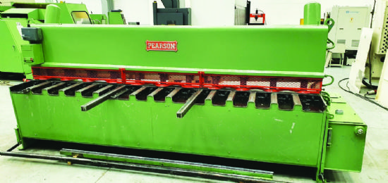 PEARSON ATX Hydraulic Guillotine for sale : Machinery-Locator.com
