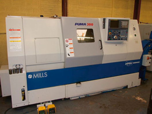 DAEWOO PUMA 300B CNC Lathe. for sale : Machinery-Locator.com