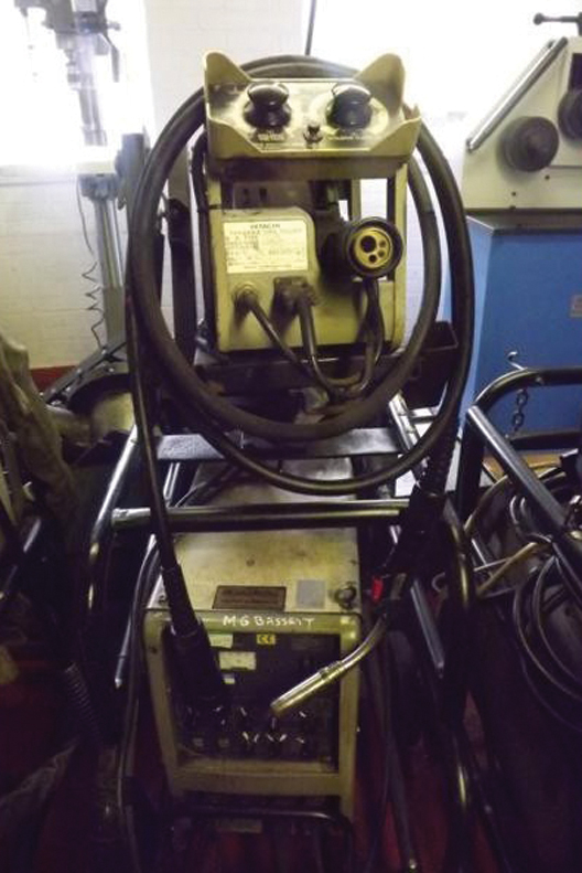 Hitachi Synergic 350 MIG Welder